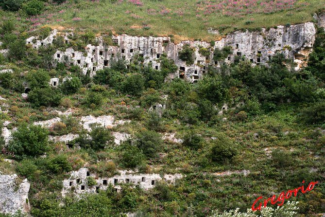 Pantalica nature history and archeology - Who Will Love This Tour?