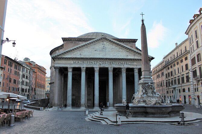 Pantheon Small Group Tour with Skip-The-Line Entry - Meeting Point and Logistics