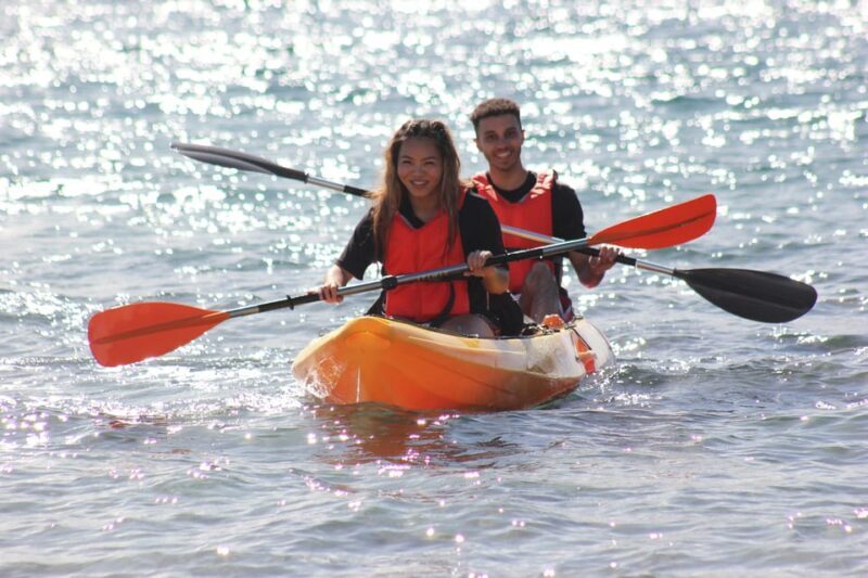 Papagayo: Kayak Experience in Los Ajaches Natural Monument - An In-Depth Look at the Kayak Tour