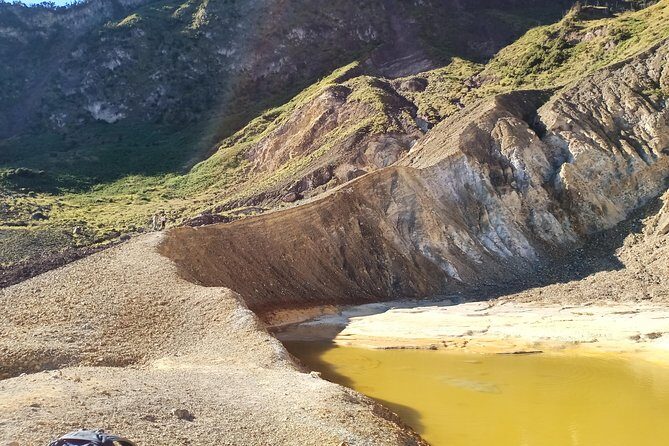 papandayan volcano Garut tour . day trip ticket etc all including - FAQs