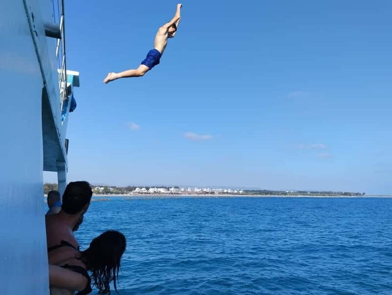 Paphos: Glass Bottom Boat Trip with Swimming or Snorkeling - Key Points