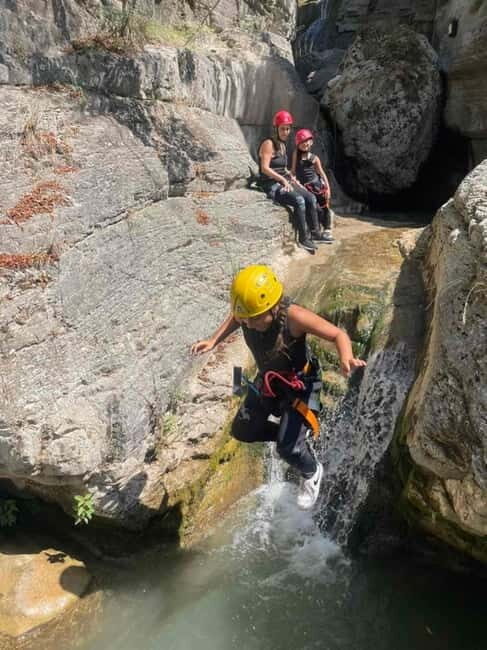 Papigo Zagori: Nefeli Gorge Canyoning - A Deep Dive into the Experience
