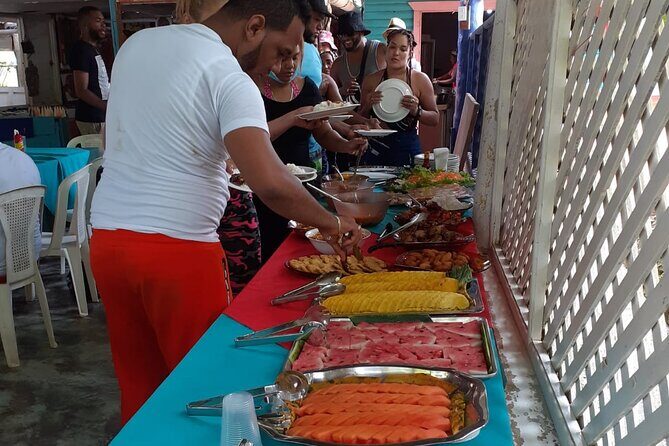 Parada Maria y Miguel and the Limón Waterfall Tour from Samana - FAQ