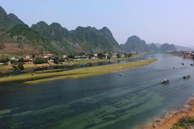 Paradise Phong Nha caves from Dong hoi city - Key Points