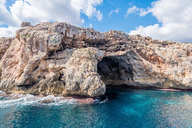 Paradise Tour 4h in Catamaran through Mallorca and Puerto Andratx with Lunch - Is This Tour Worth It?