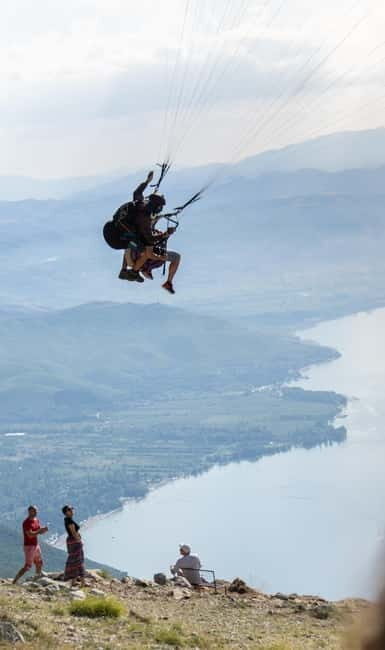 Paragliding above Lake Ohrid - Who Would Love This Tour?