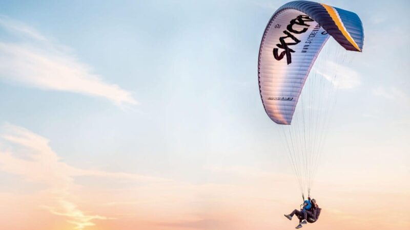 Paragliding: Experience the magic of flying near Barcelona. Report included - FAQs