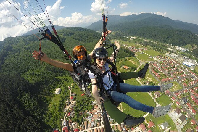 Paragliding Tandem Flight from Bunloc, Brasov - Practical Details to Keep in Mind