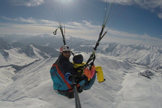 Paragliding tandem flights in Georgia - What to Expect from Your Paragliding Experience