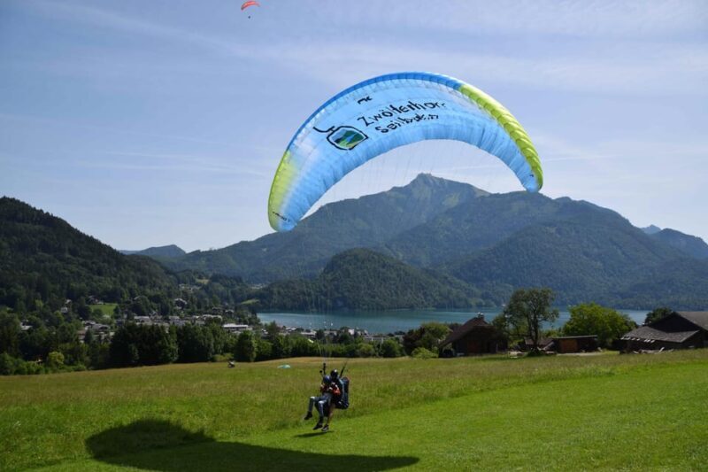 Paragliding Tandemflight in Salzkammergut / Wolfgangsee - Who Will Love This Experience?
