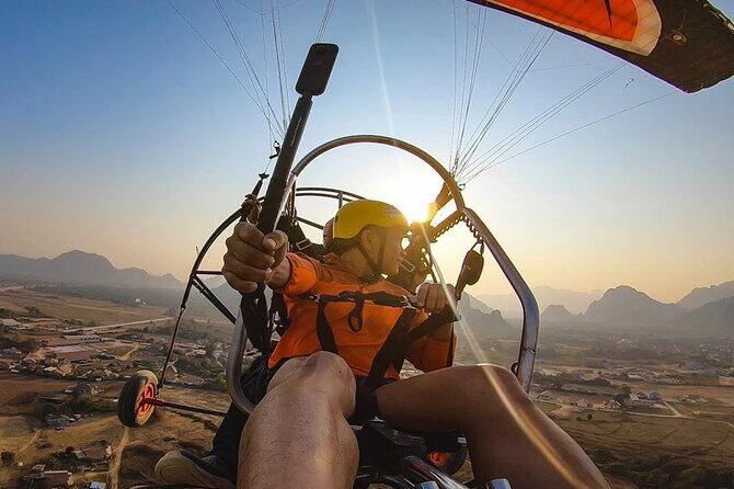 Paramotoring in Vang Vieng - Introduction