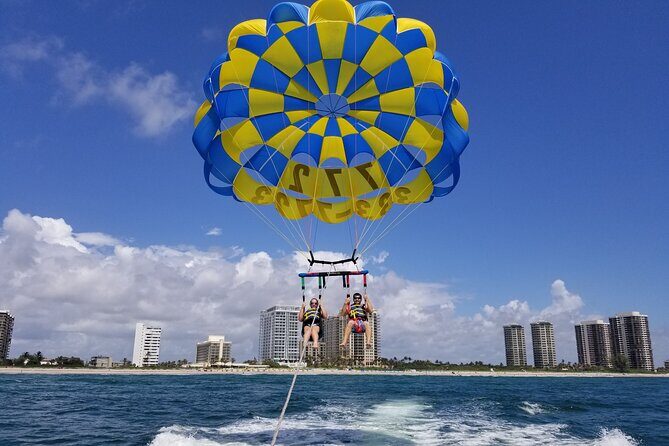 Parasailing Activity in West Palm Beach - Parasailing in West Palm Beach: Soar Above It All