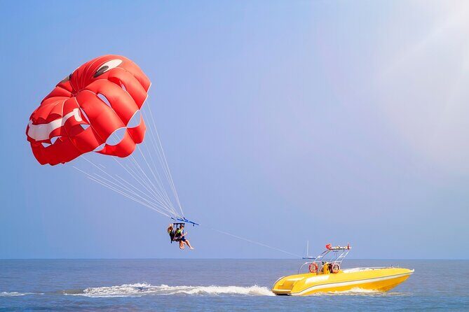 Parasailing Adventure in Bavaro Beach, Punta Cana - FAQ