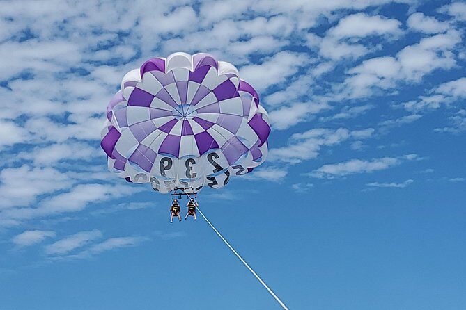 Parasailing Adventure on Fort Myers Beach (400 Foot Flight) - The Pricing and Its Value