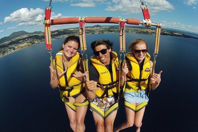 Parasailing Adventure over Lake Taupo - What Makes This Parasailing Tour Special?
