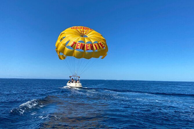 Parasailing flights on the coast of Adeje in Tenerife - The Value of the Experience
