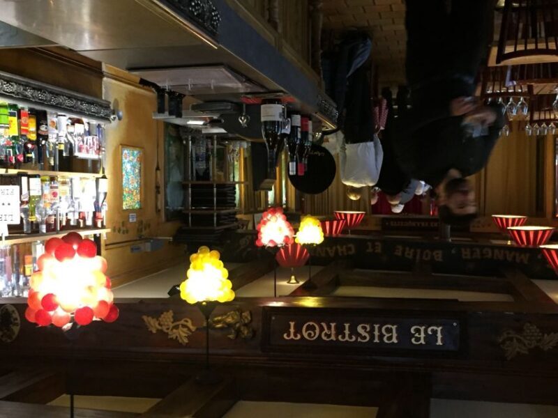 Paris: 2.5Hour Montmartre Wine and Bistro Tour - Diving Deeper Into the Experience