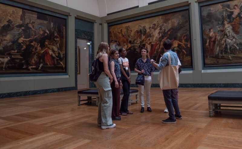 Paris: 2-Hour Guided Tour Through the Louvre - Why This Tour Works Well for You