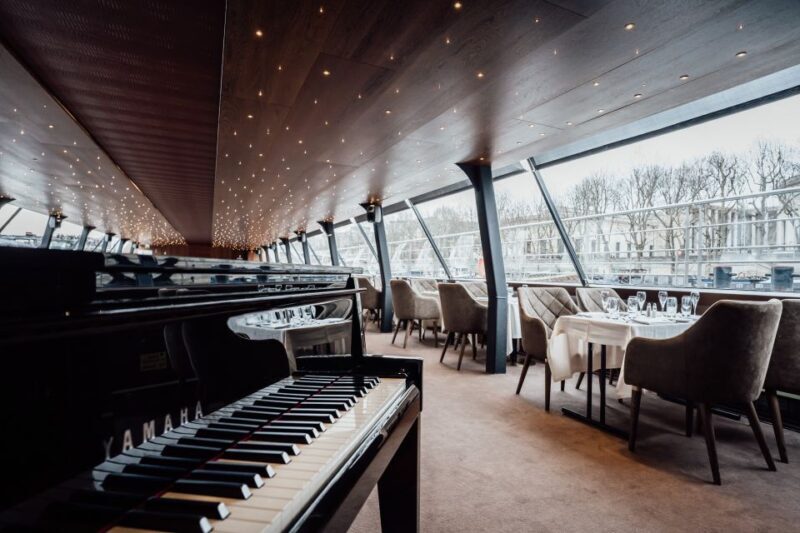 Paris: 4-Course Dinner Cruise on Seine River with Live Music - Introduction