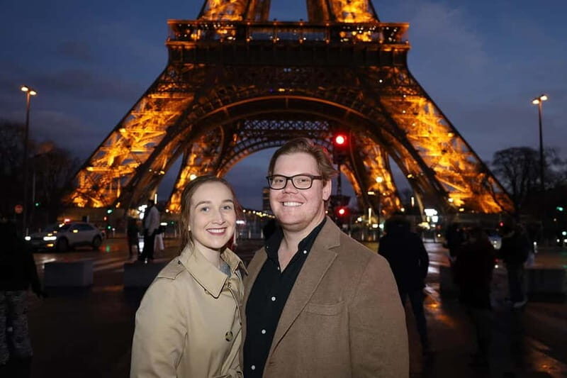 Paris: 6 hours PRIVATE tour in a van - photoshoot included - Key Points