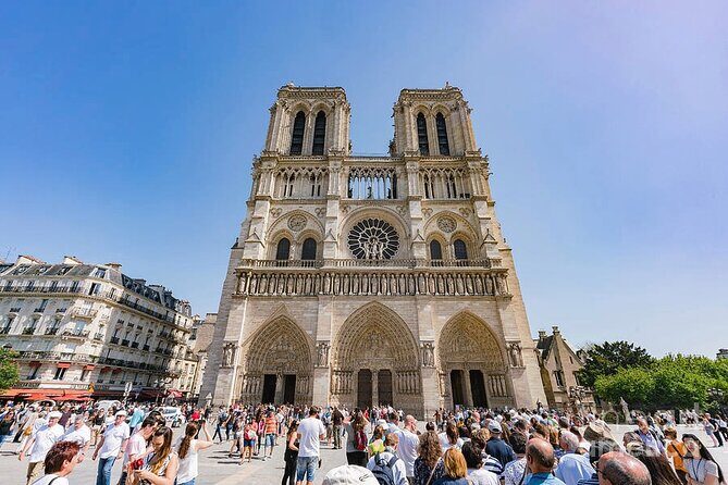 Paris Airport CDG Round-Trip Private Transfers - The Sum Up
