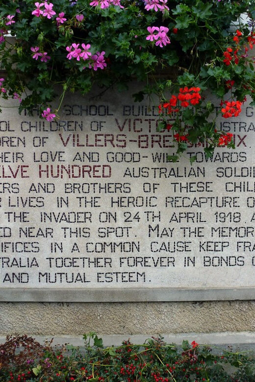 Paris: Anzac Day Day Tour to Villers Bretonneux - Discovering the Heart of WWI in the Somme