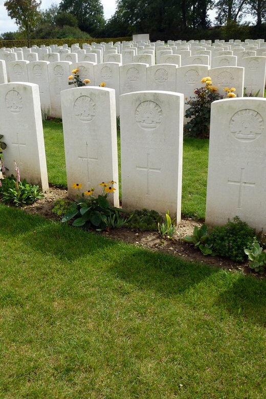 Paris: Anzac Day Day Tour to Villers Bretonneux - Authentic Experiences and Guest Feedback