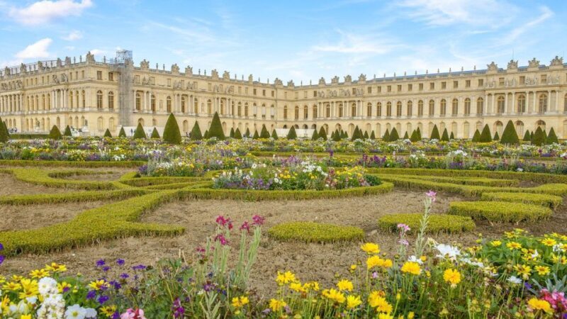 Paris Audioguide - TravelMate app for your smartphone - An Introduction to the TravelMate Paris Audioguide