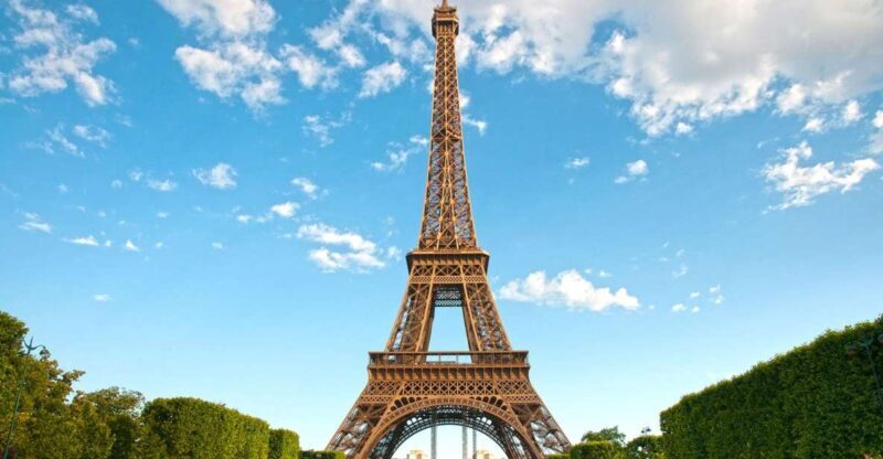 Paris Audioguide - TravelMate app for your smartphone - The Practicalities: What You Need to Know
