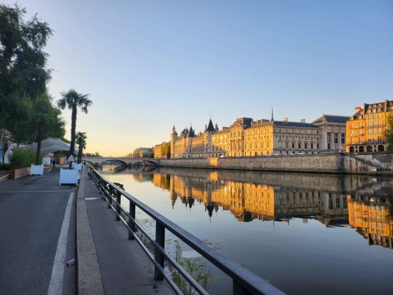 Paris Before the Crowds: Sunrise Bike Tour with Breakfast - Value and Pricing
