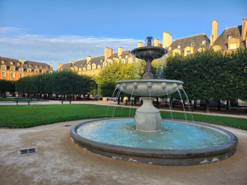 Paris Before the Crowds: Sunrise Bike Tour with Breakfast - Who Will Love This Tour?