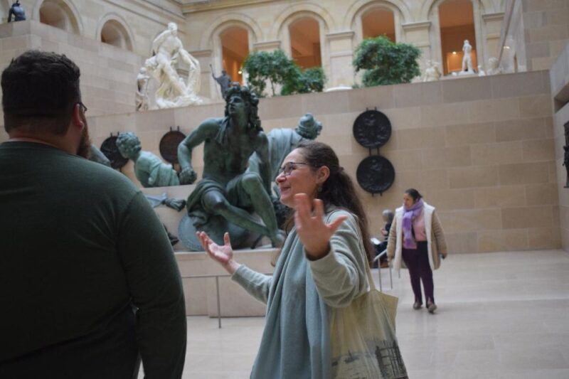 Paris: Best of the Louvre Guided Tour with Pre-booked Ticket - Key Points