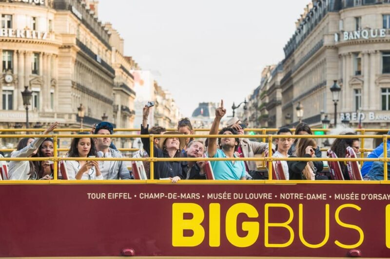 Paris: Big Bus Hop-on Hop-off Tour and Pantheon entrance - Navigating the Itinerary: What You Can Expect