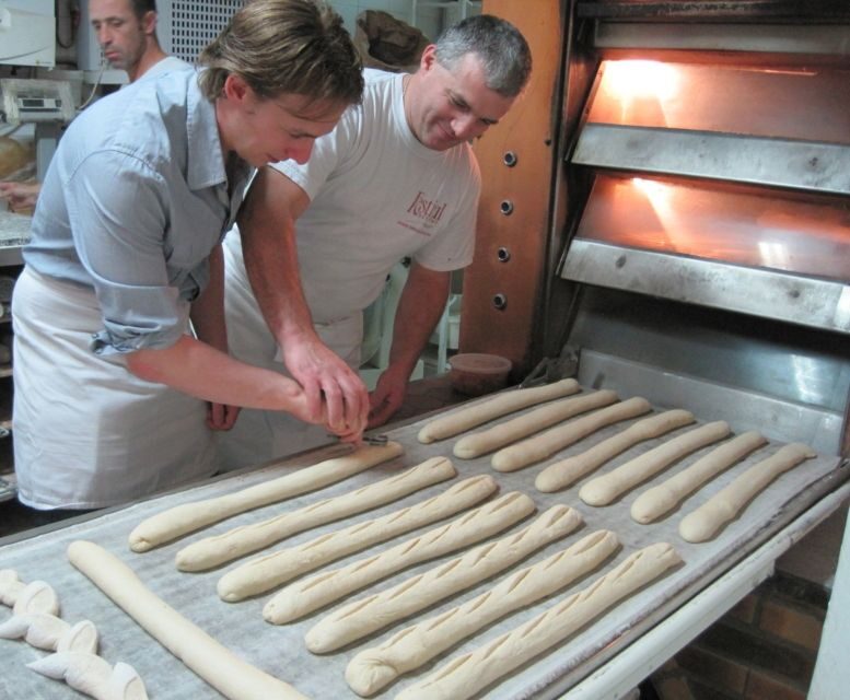 Paris: Bread and Croissant-Making Class - Tasting and Take-Home Baguettes