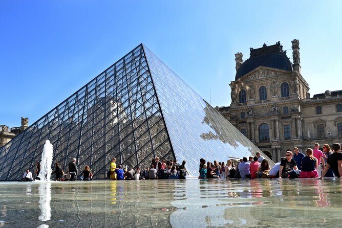 Paris by Rail with Sightseeing Bus and River Seine Lunch Cruise - Landmarks in a Hurry: What Youll See and Miss