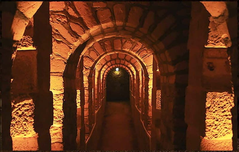 Paris: Catacombs Guided Tour - Discovering the Paris Catacombs: An Unusual Side of the City of Light