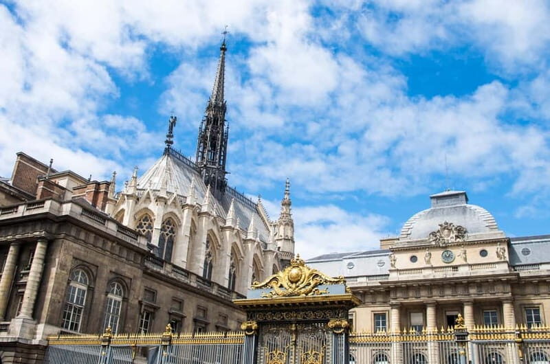 Paris: Centre Walking Tour with Notre Dame Reserved Access - The Practicalities: Price, Duration, and Group Size