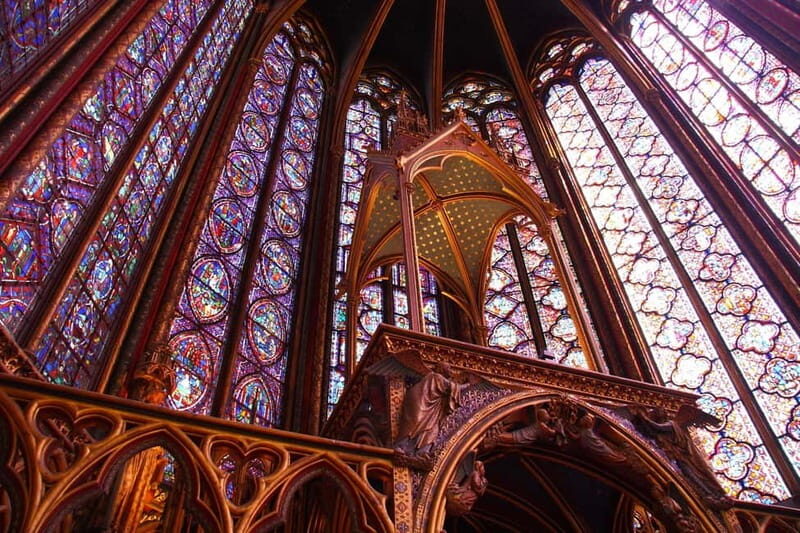 Paris: Centre Walking Tour with Notre Dame Reserved Access - FAQ