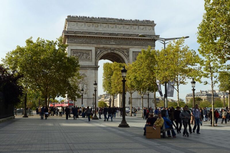 Paris Champs-Élysées 2-Hour Private Walking Tour - A Closer Look at the Experience