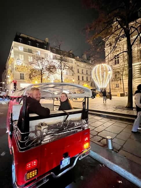 Paris: Christmas Lights Tuk Tuk Tour - FAQ
