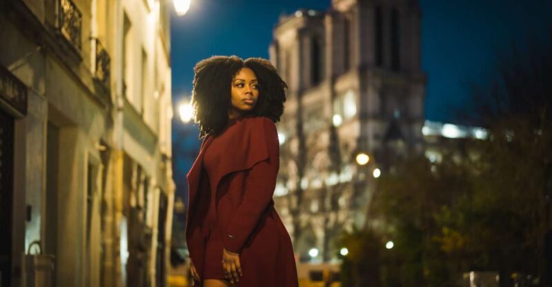 Paris: Cinematic and Fun Photoshoot with a Professional - Key Points