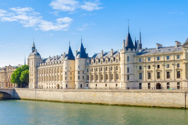 Paris: Conciergerie Ticket with Histopad - The Verdict: Who Will Love This Experience?