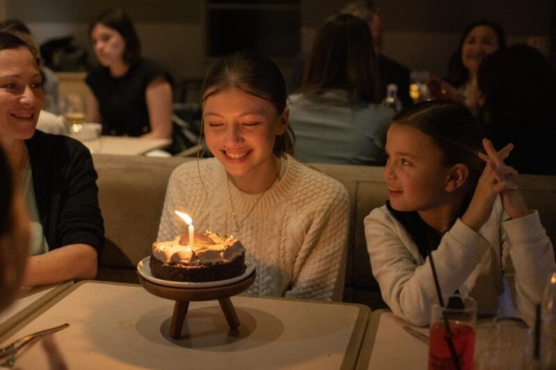 Paris: Eiffel Tower Dining, Gustave Menu at Madame Brasserie - A Detailed Look at the Experience