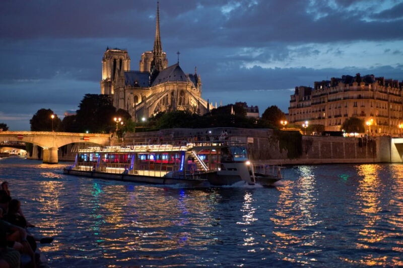 Paris: Eiffel Tower Dinner Cruise with a Moulin Rouge Show - Key Points
