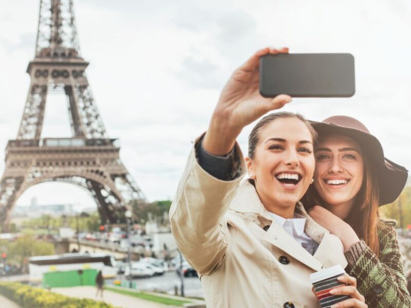 Paris: Eiffel Tower Hosted Tour, Seine Cruise and City Tour - The Real-World Experience: What Travelers Say