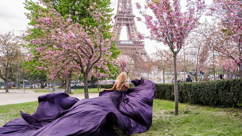 Paris: Eiffel Tower-Louvre Flying-Dress Photoshoot jonadress - What to Expect from the Photoshoot Experience