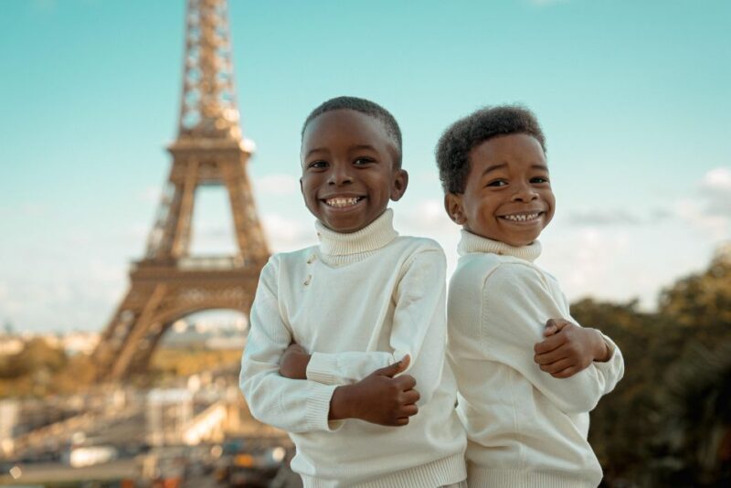Paris: Eiffel Tower & Louvre Private Photoshoot - FAQ