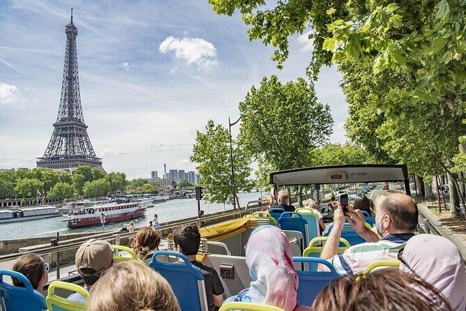 Paris Eiffel Tower Second Level with 1/2/3 Days HOHO Combos - Key Points