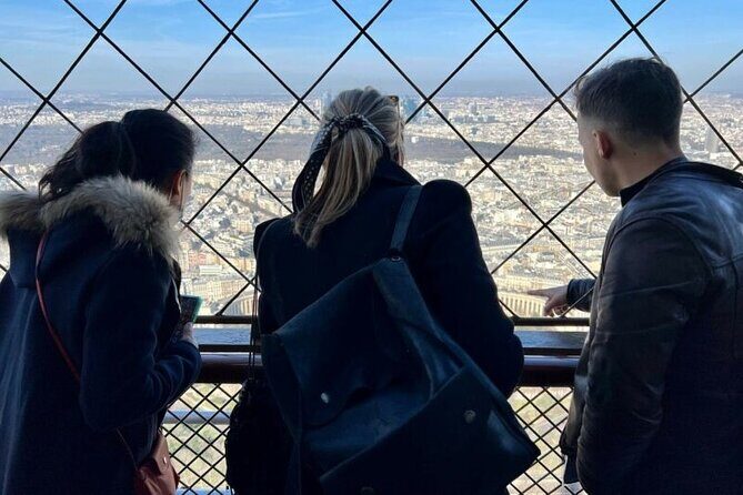 Paris: Eiffel Tower Summit Small-Group Guided Tour Max 6 People - Who Is This Tour Best For?