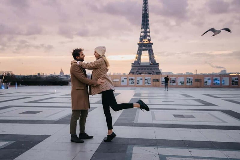 Paris: Eiffel Tower Video & Photoshoot - The Sum Up